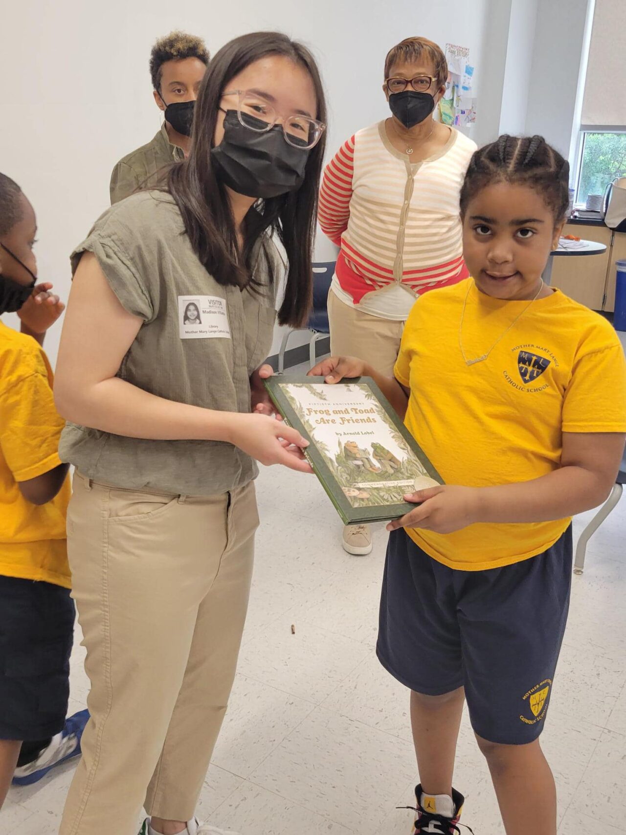 Knott Scholar Book Drive | Knott Scholarship Funds